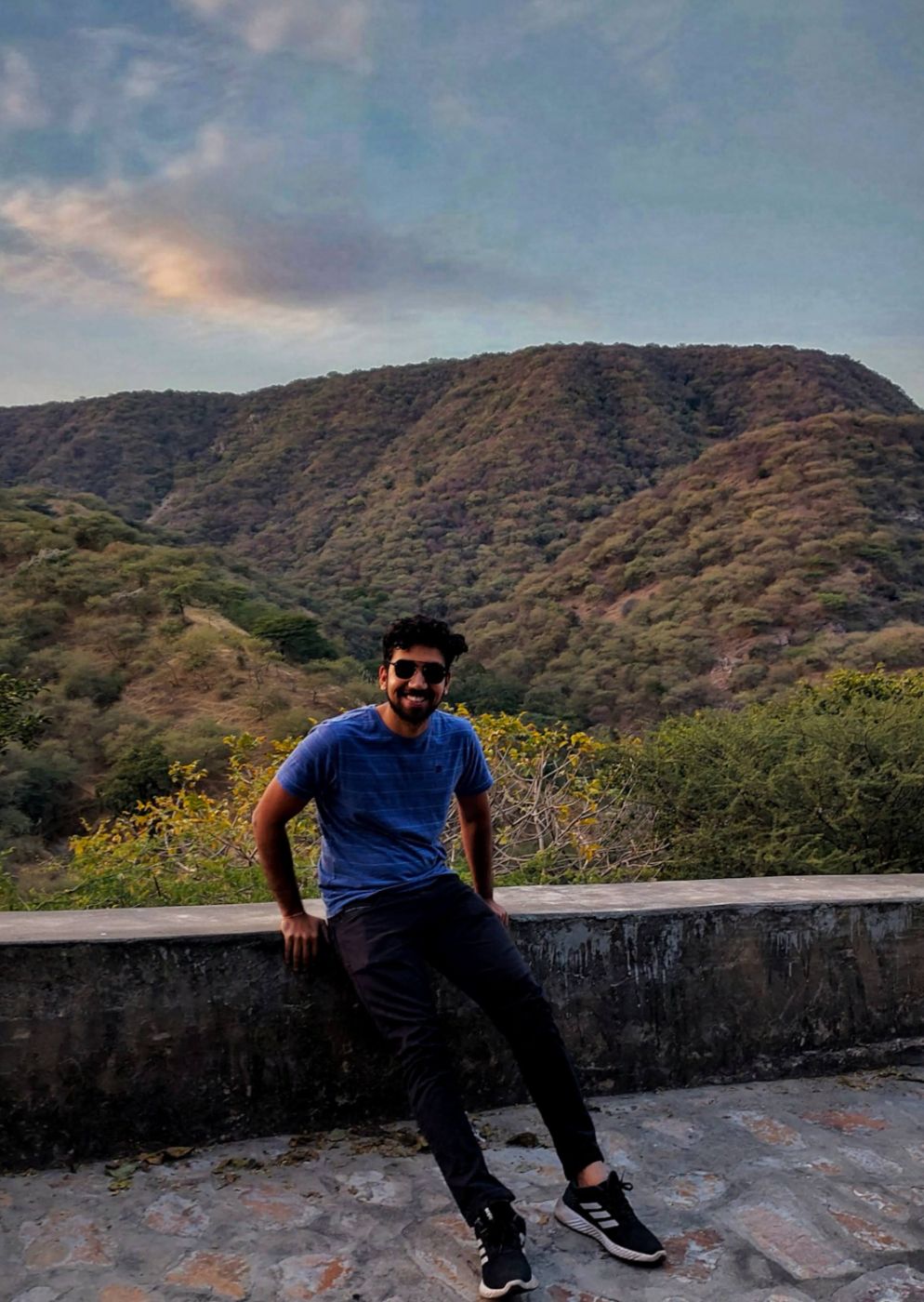 Insights Through Vision: Tracking Eyes Using OpenCV for Blink Detection | HackerNoon